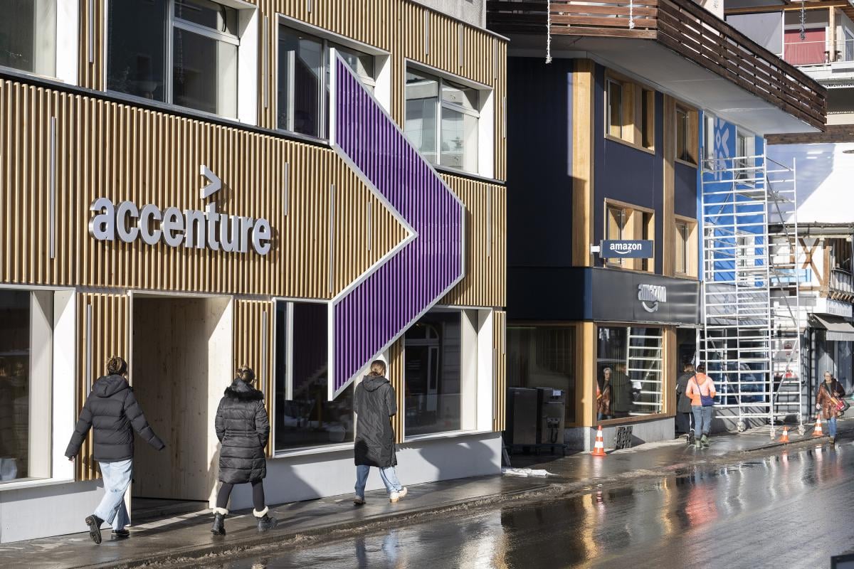 Exclusive: Accenture contracts reach $6.5 billion | The Saturday Paper